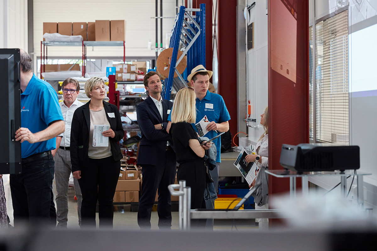 30 Jahre Automatisierung in der Halbleiterindustrie und weiteren High ...